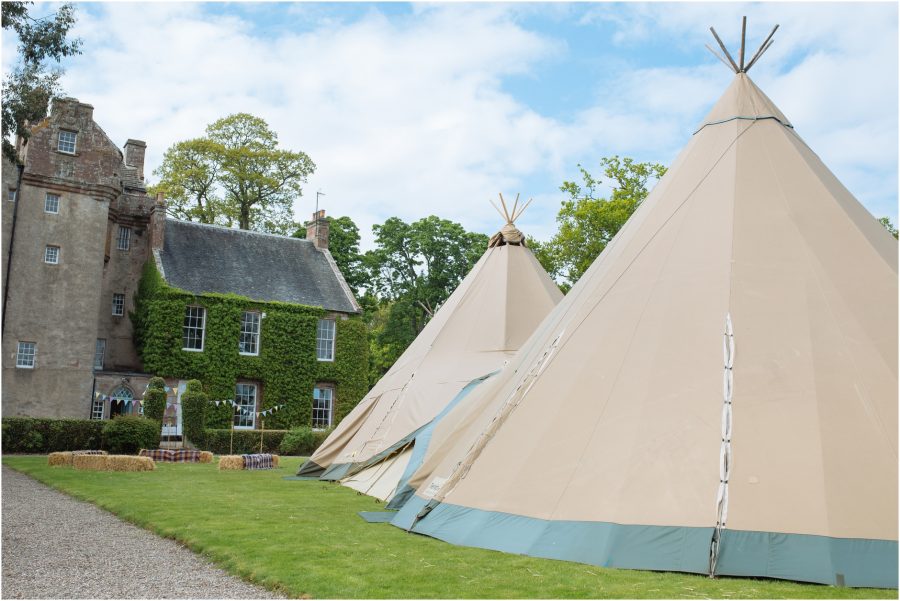 Balbegno Castle Aberdeenshire tipi wedding - Katie & Finlay - Scotland ...